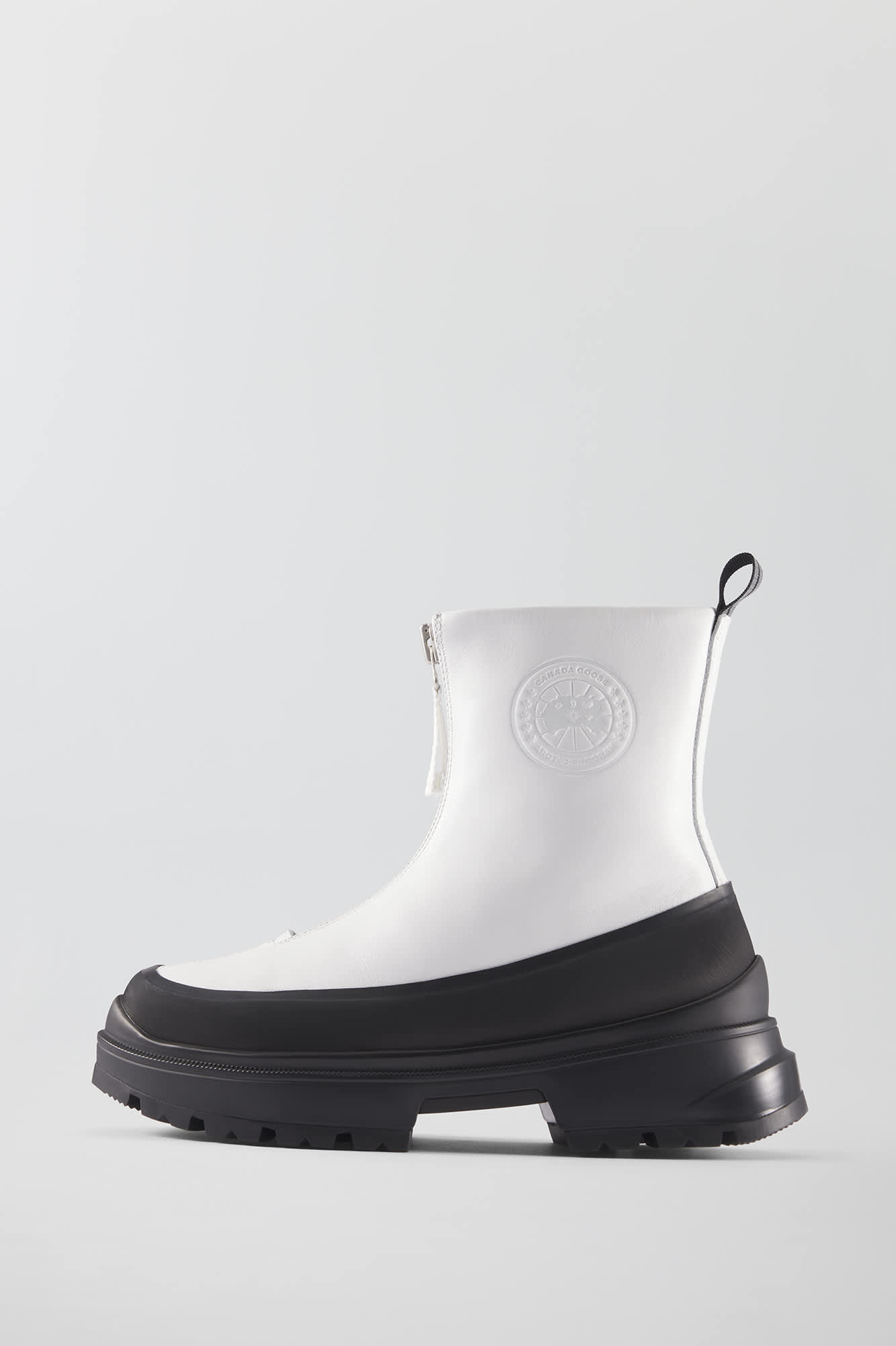 Shop Luxury Women's Boots - Winter & Puffer Boots | Canada Goose US